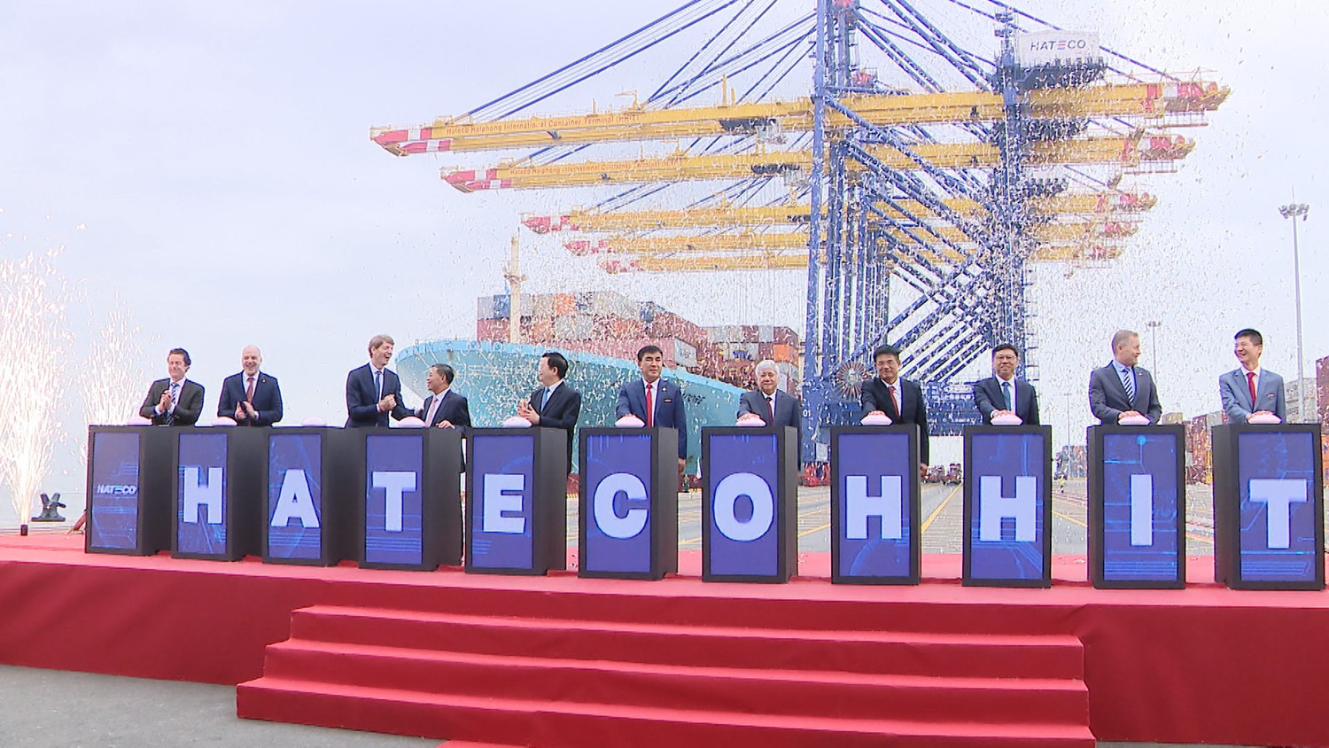 Hateco Hai Phong International Container Port (HHIT) inaugurated.