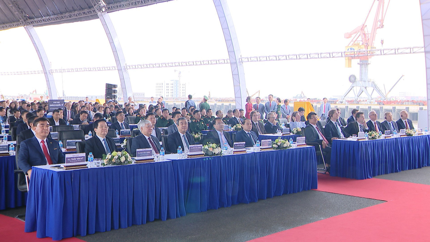 Hateco Hai Phong International Container Port (HHIT) inaugurated.