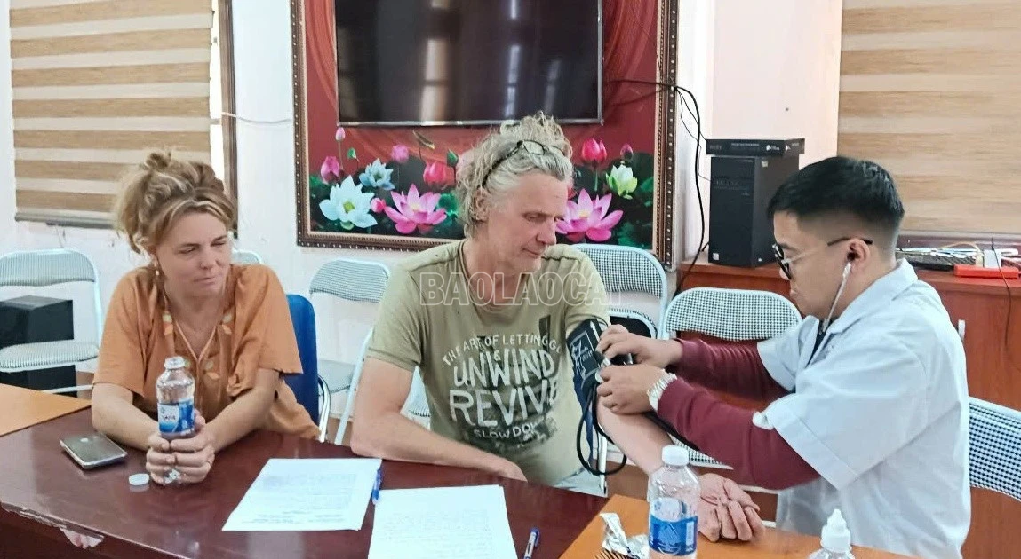 Tìm thấy du khách Hà Lan mất liên lạc khi leo lên đỉnh Fansipan | Báo ...