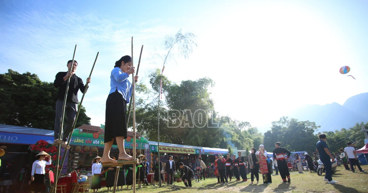 Lào Cai giới thiệu sản phẩm du lịch đặc sắc tại Làng du lịch cộng đồng ...
