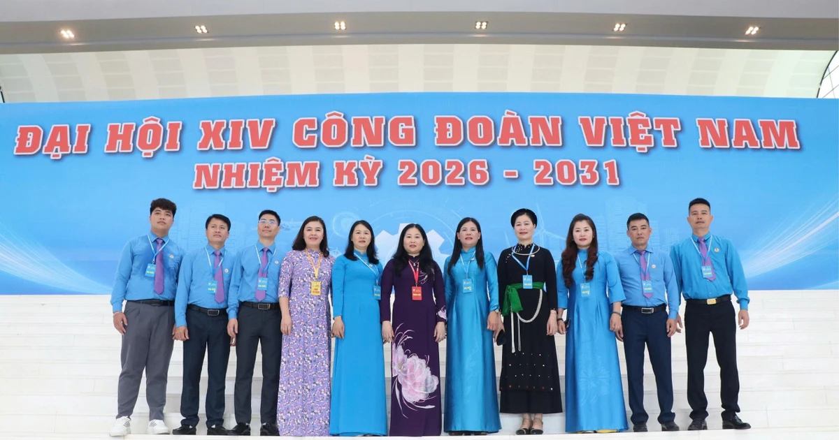 Đoàn đại biểu Lào Cai dự Đại hội Công đoàn Việt Nam lần thứ XIV