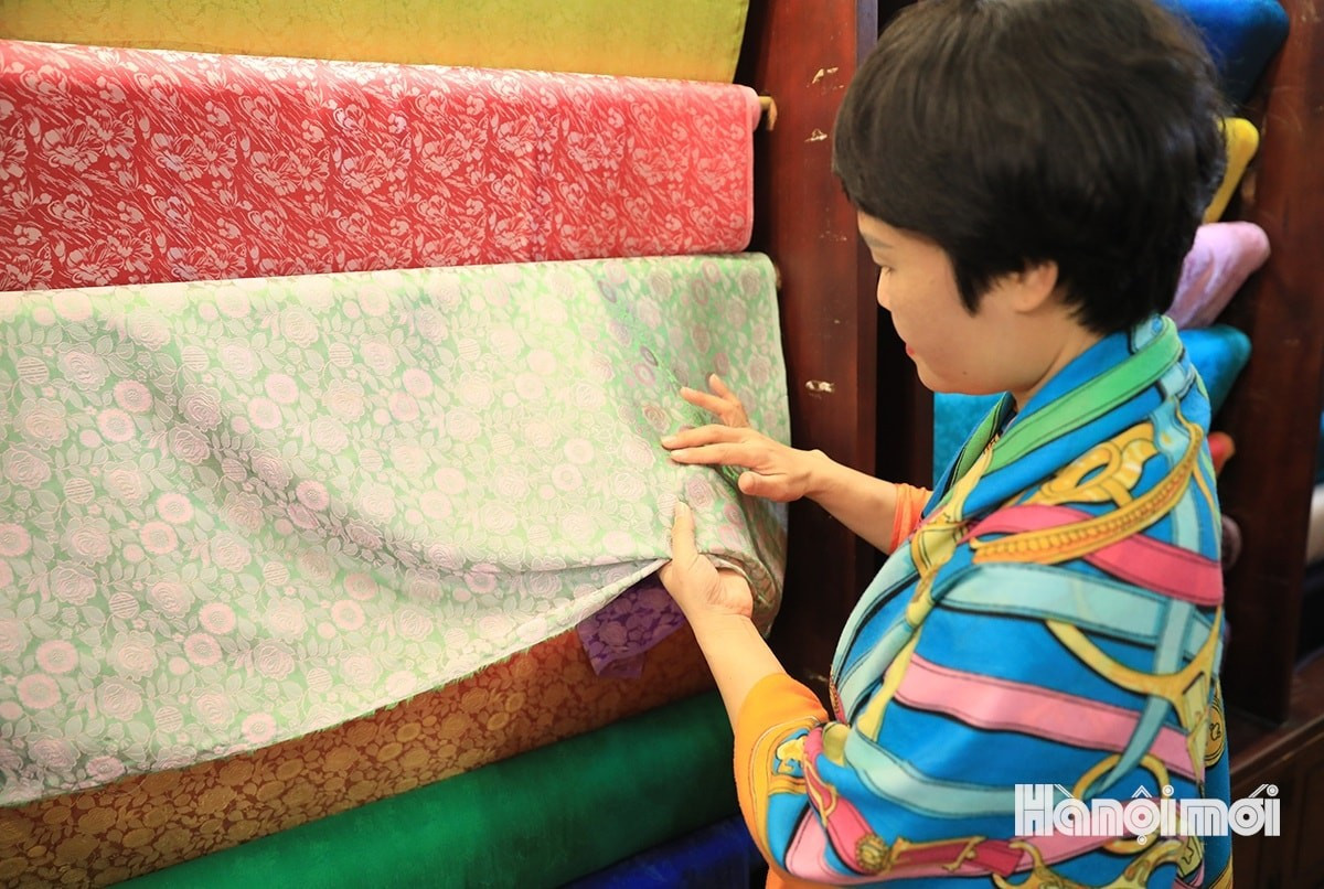 Làng lụa Vạn Phúc: Từ di sản truyền thống đến làng nghề thủ công thế giới | Báo Lào Cai điện tử